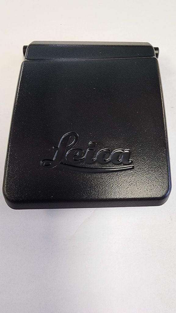 Leica iCase Latch, Right – CTS | Transit and Level Clinic